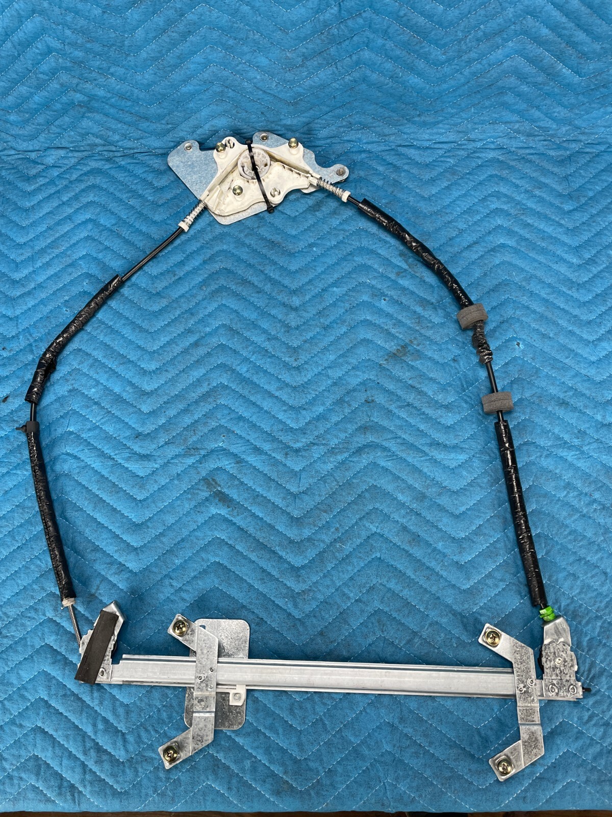 Mercedes G500 G550 G55 G63 Rear Door Window Regulator Driver's Side 02 ...