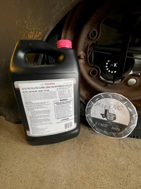 Toyota / Lexus Genuine 00272 SLLC2 Engine Coolant / Antifreeze | eBay