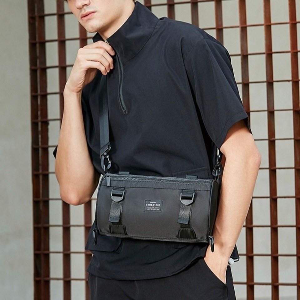 Solid Color Men Cylindrical Bag Large Capacity Simple Shoulder Bag ...