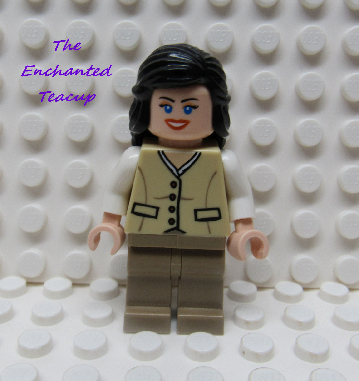 Lego Marion Ravenwood - Tan Outfit Minifig Indiana Jones Adventure New ...