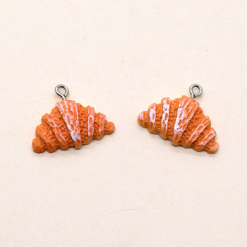 10Pcs Simulation Food Bread Toast Pendant Baking Hanging Food DIY ...