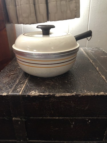 Regal Ware enamel Aluminum 8” Non-Stick Pan vintage creme brown yellow ...