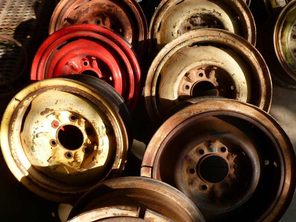 ONE - SPLIT RIM Steel Wheel 15", 16''. 8 & 6 Lug CHEVY & GMC Truck | eBay