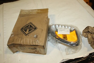 International Corner Marker Light 2505366C91 | eBay