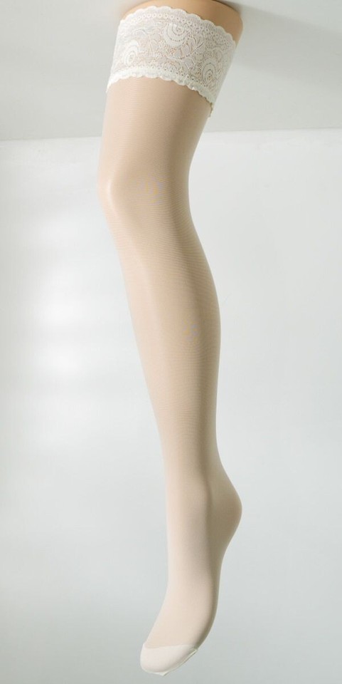 Trasparenze Rosy Lace Top Hold Up Stockings 20 Denier Sheer Matte ...