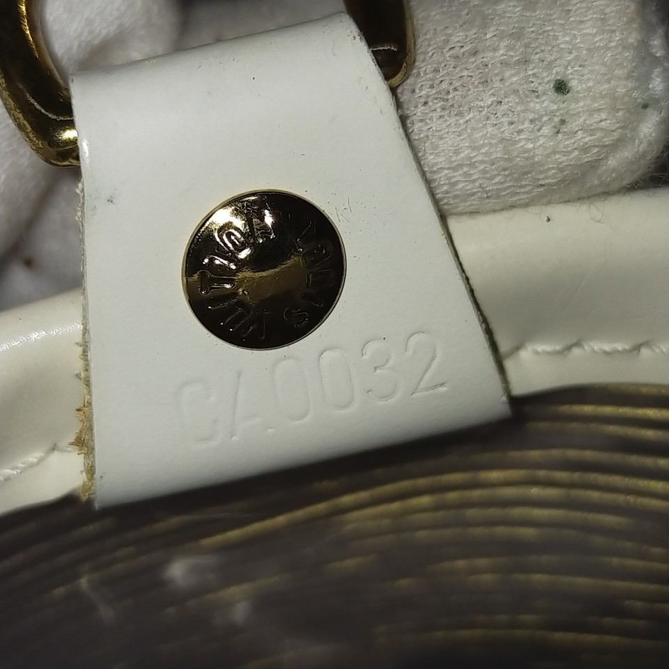 Louis Vuitton LV Hand Bag M92263 Mini Lagoon Bay Lilac Epi 457785 | eBay