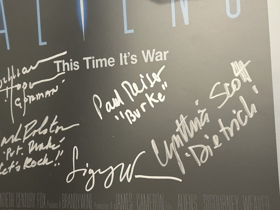 Aliens 11x17 Poster Cast Signed By 11 Sigourney Weaver, Reiser, Biehn ...