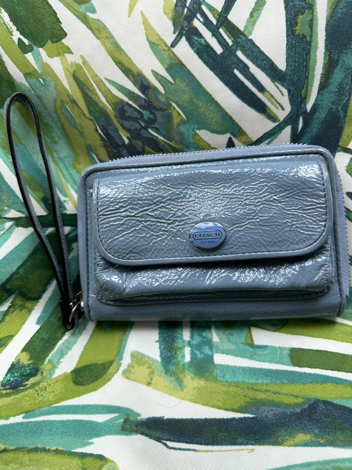 COACH SKY BLUE PATTEN LEATHER WRISTLET ID/CC/COINS/BILLS FULL ZIP SNAP ...