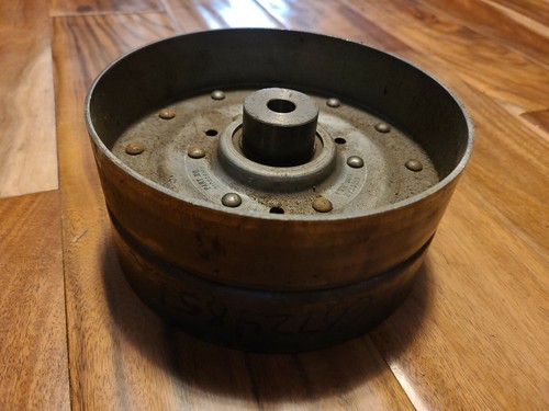 Don Dye Company Stamped Steel Straight Face Idler Pulley 210448104 ...