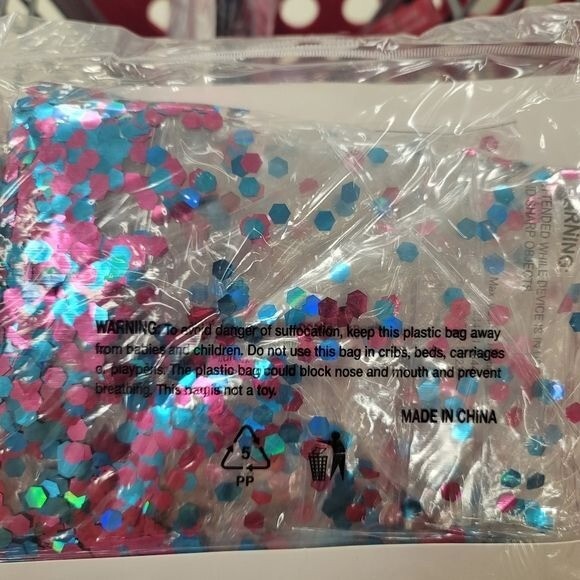 Inflatable chair 90s 2000s style clear with glitter. Girls room dorm ...