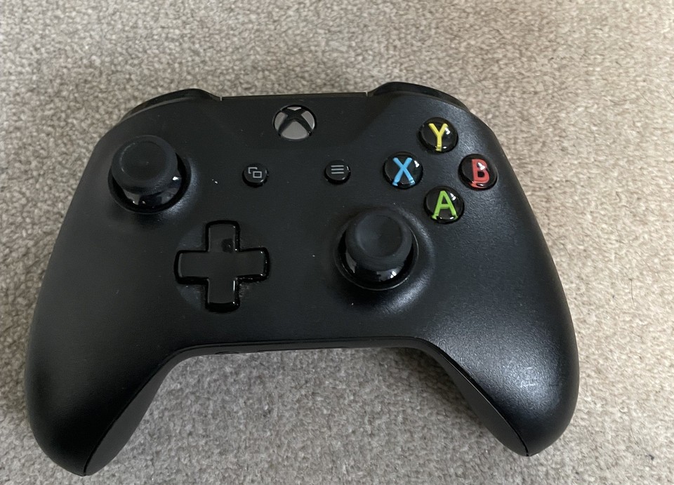 Microsoft Xbox One X - 1TB - Black Console + Controller & Power Supply ...