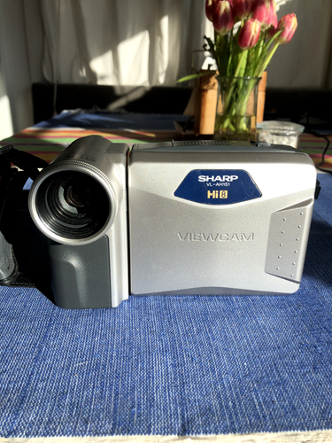 Sharp Viewcam VL-AH151 Camcorder (Untested) with battery, no charger or ...