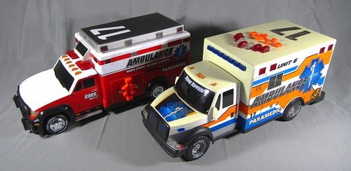 Ambulance Paramedic #17 & #6 Lights Sound Motion Road Rippers Toy State ...