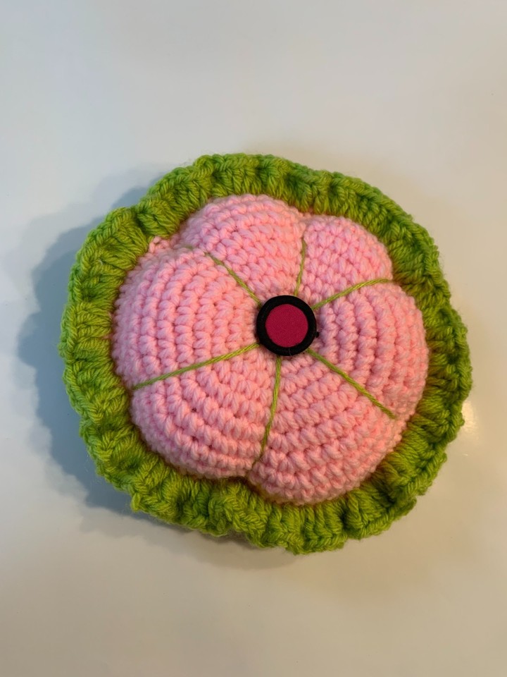 Round Shaped Pin Cushion, Needle Rest Crochet and Button Sewing Pillow ...