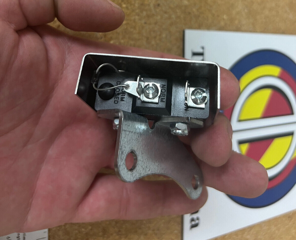 Throttle Switch Assembly for Jake Brake Pacbrake. Ref# P01219, P1219 ...