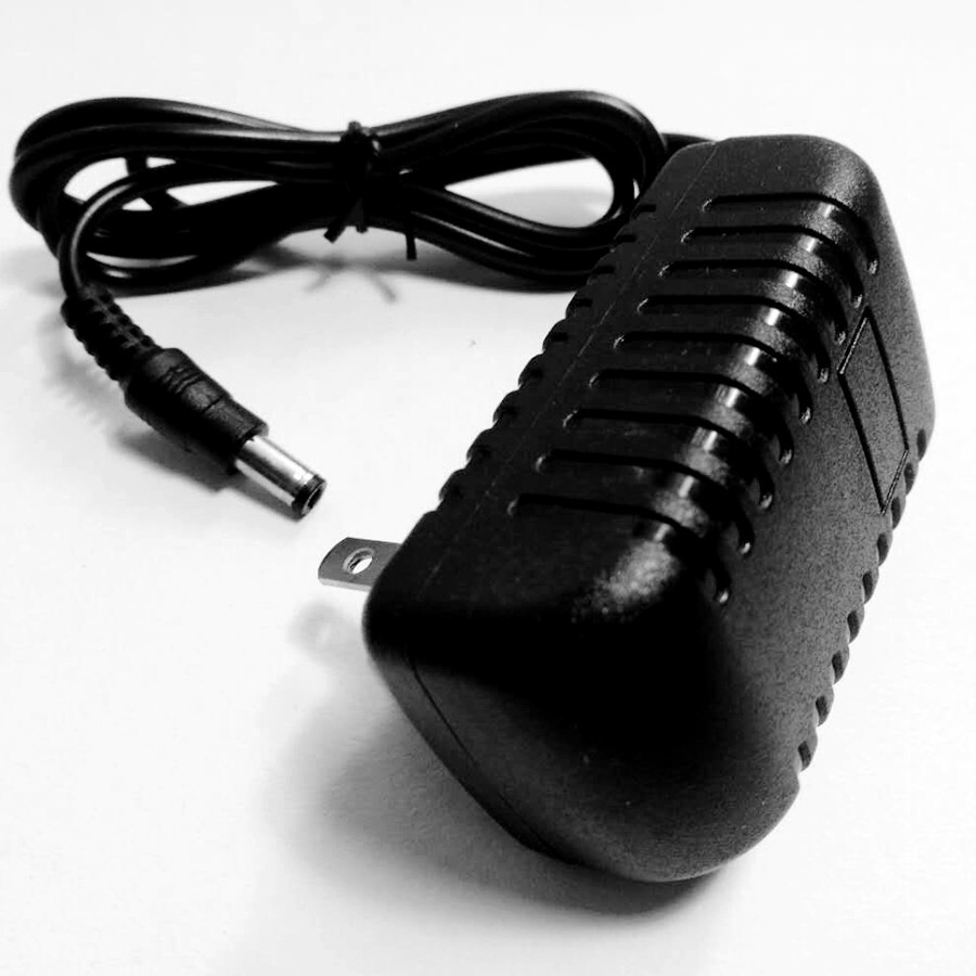 Power Supply for Guitar Effect Pedals 9V DC 2A Adapter tip Center ...