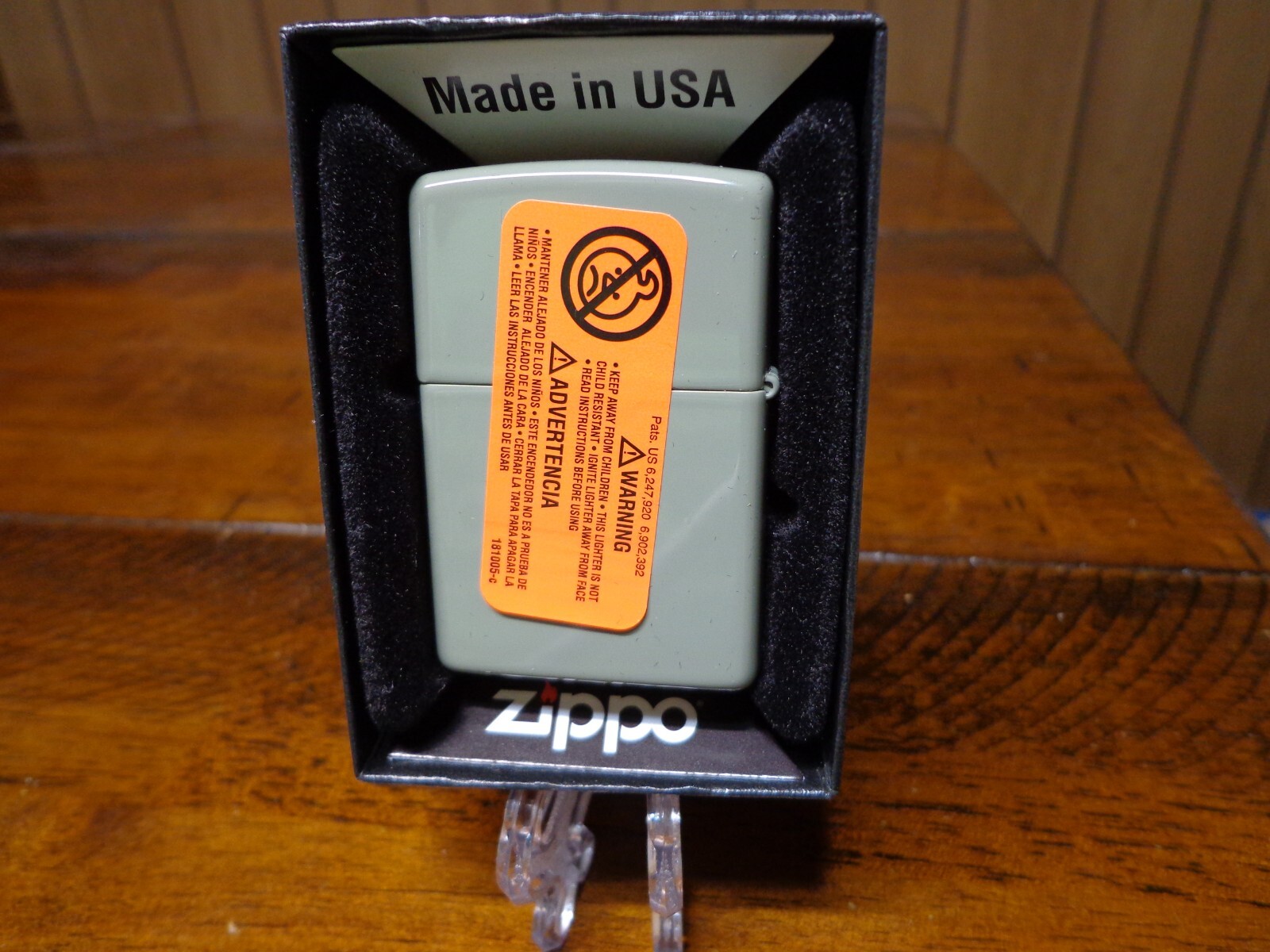 ART DECO LADY PINUP SAGE ZIPPO LIGHTER MINT IN BOX | eBay