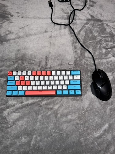 Razer Huntsman Mini (Custom Keycaps) And Razer Basilisk V2 (wired ...
