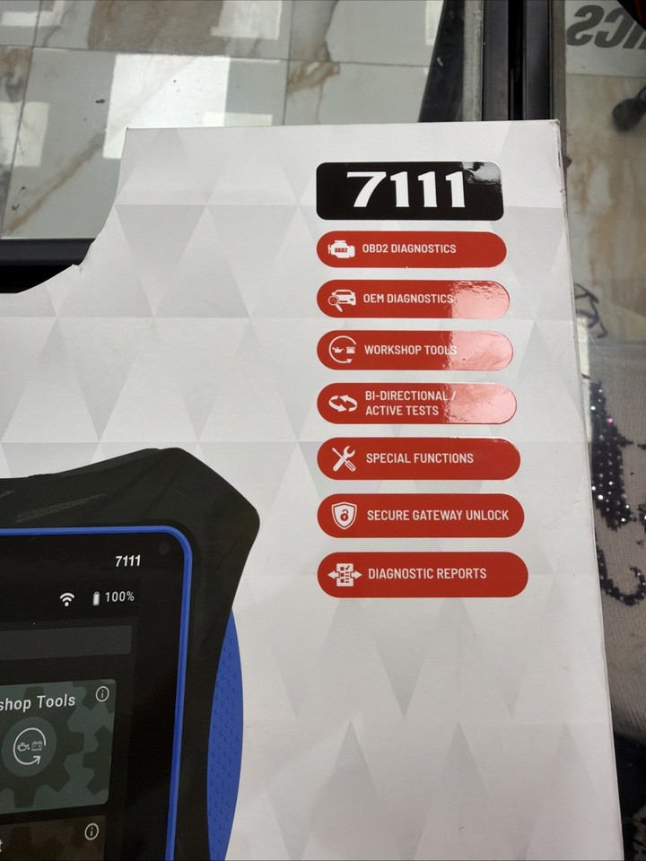Innova 7111 SDS Smart Diagnostic System OBD2 Tablet Scan Tool Scanner ...