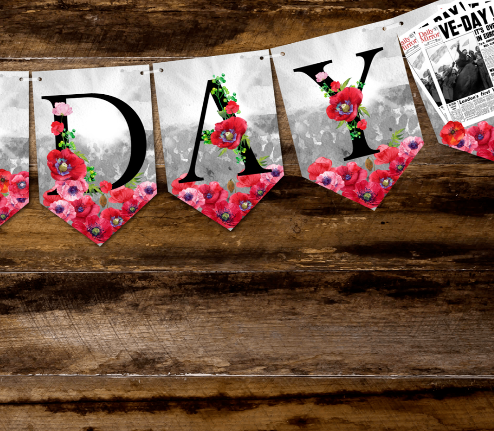 VE Day Poppy Celebration Vintage Newspaper Bunting Decoration WW2 End ...