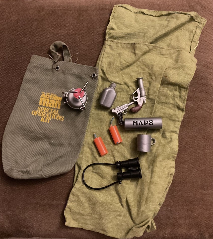 Action Man Special Operations Kit Bag, sleeping bag, camping equipment ...