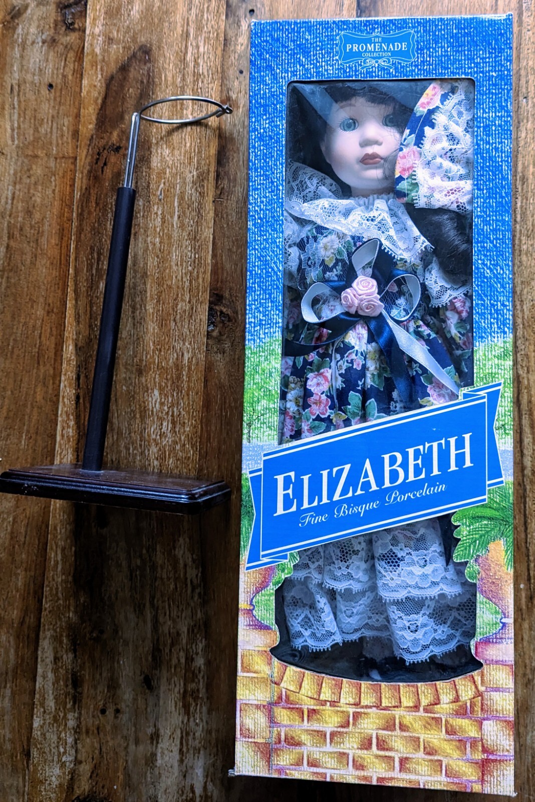 The Promenade Collection Porcelain Doll Elizabeth in Box 3852A | eBay