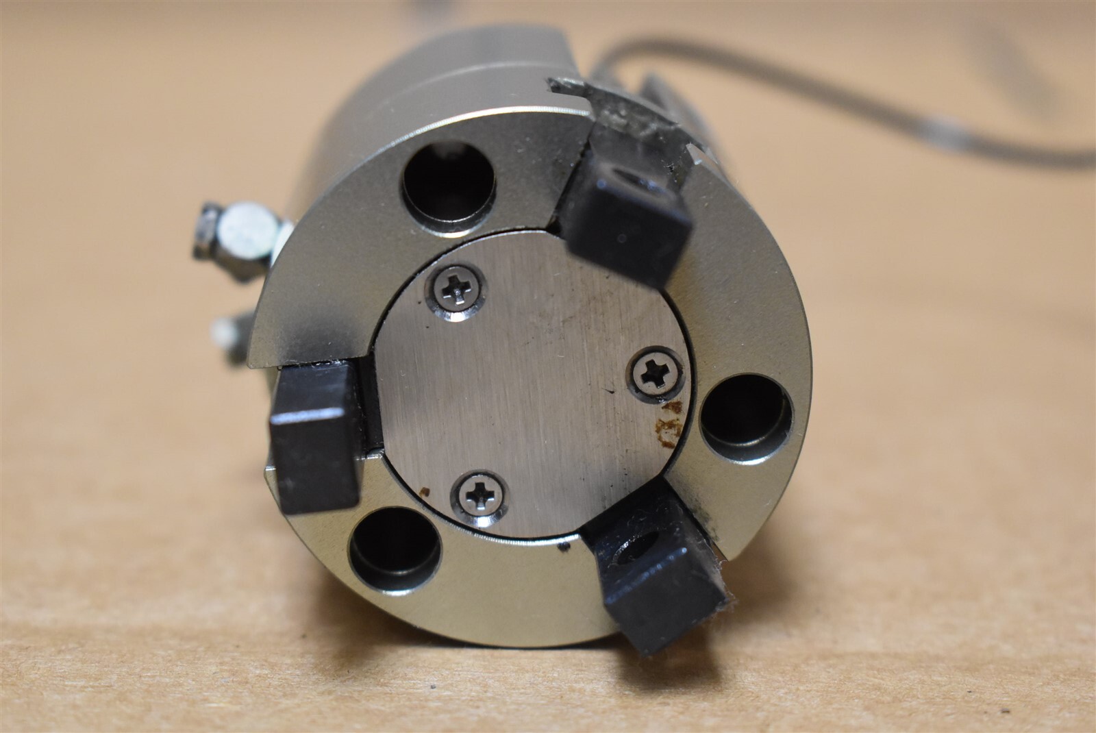 Schunk 3 Finger Eurocentric Gripper Part No. MPZ 45 340530 | eBay