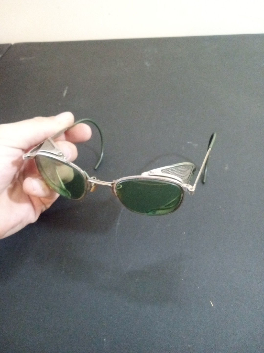 Vintage Safety Glasses Mesh Screen Shields 1950s Ame… - Gem