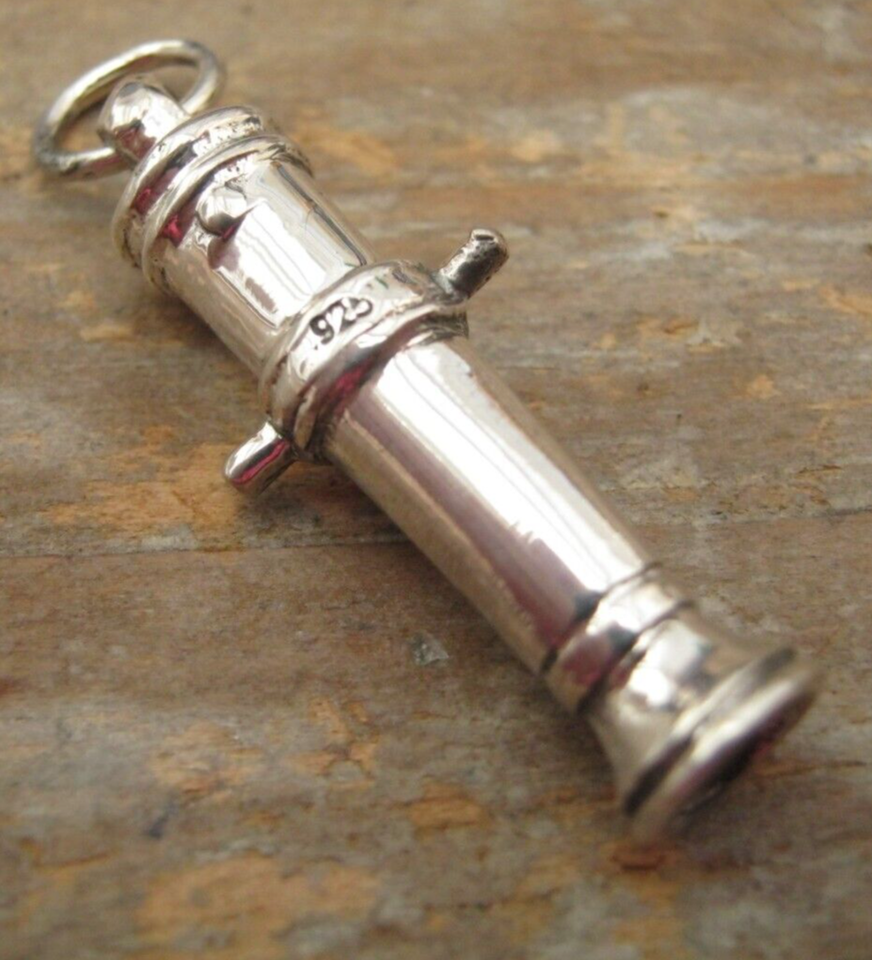 Fantastic Solid Silver Royal Navy Canon Shaped Admirals Whistle ...