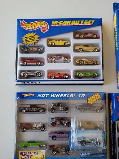 Hot Wheels 10 Gift Pack Exclusive Pontiac Bonneville, Ferrari, VW Lot ...