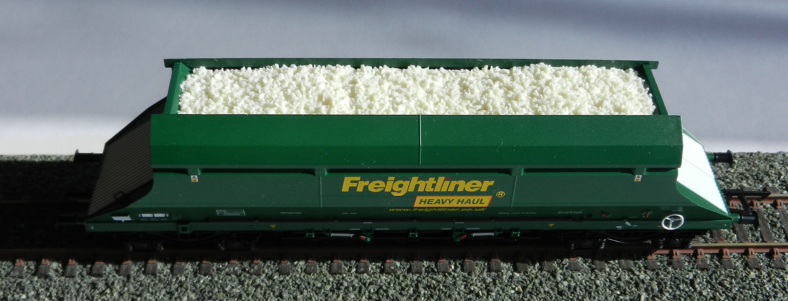 RESIN WAGON LOAD FOR DAPOL OO GAUGE HIA HEAVY HAUL LIMESTONE HOPPER ...
