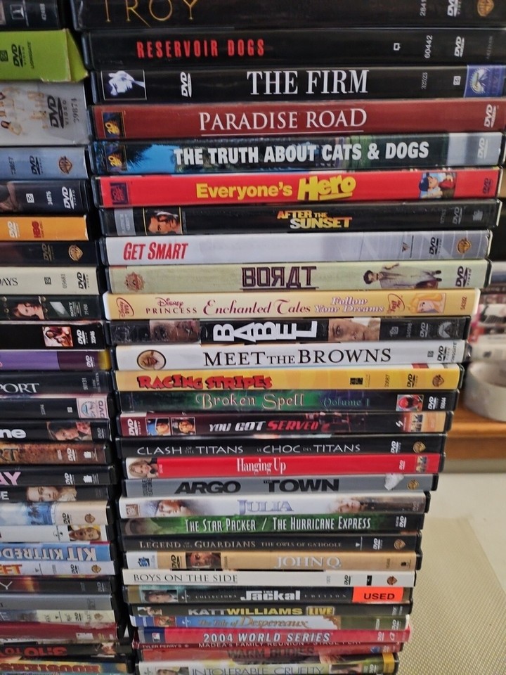 Lot of 136 vintage Estate Sale DVD collection Classic dvds! MOVIES Trl8 ...