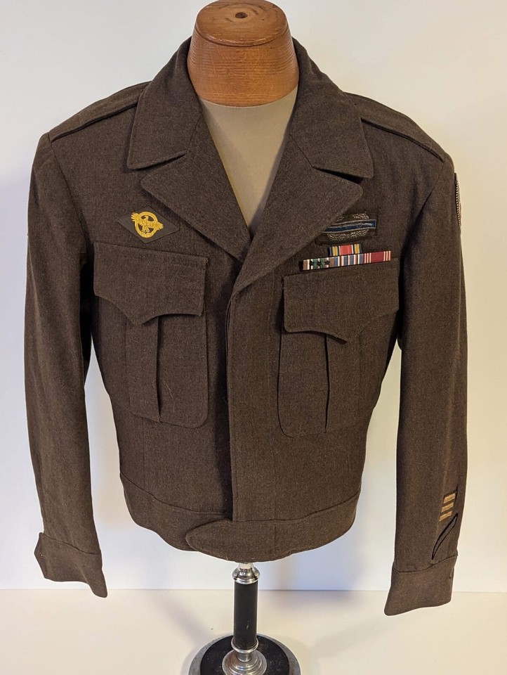 ww2 wwii cib Combat Infantry badge 9th air force jacket Ike jacket ...