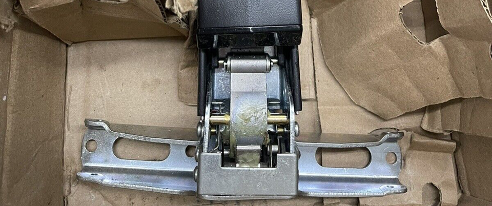 YALE 7100 32 in RIM Exit Device LHR 36 BSP HEX DOGGING 626F SF Lockable ...