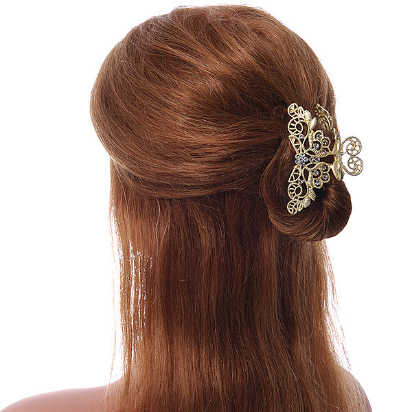 Medium Clear Crystal Floral Filigree Hair Claw In Matte Gold Tone ...