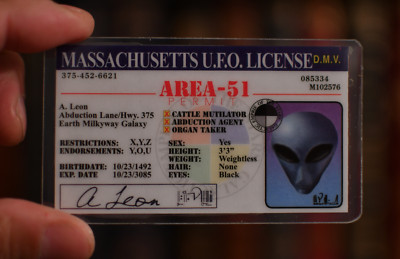 Massachusetts UFO Operator Alien Area-51 Identification ID card Drivers ...