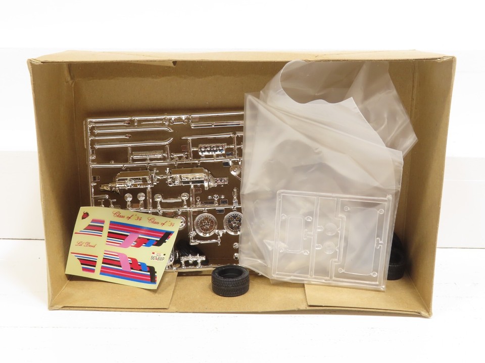 Lindberg 72155 1934 Ford Pickup Model Kit 1/25 Scale LN | eBay