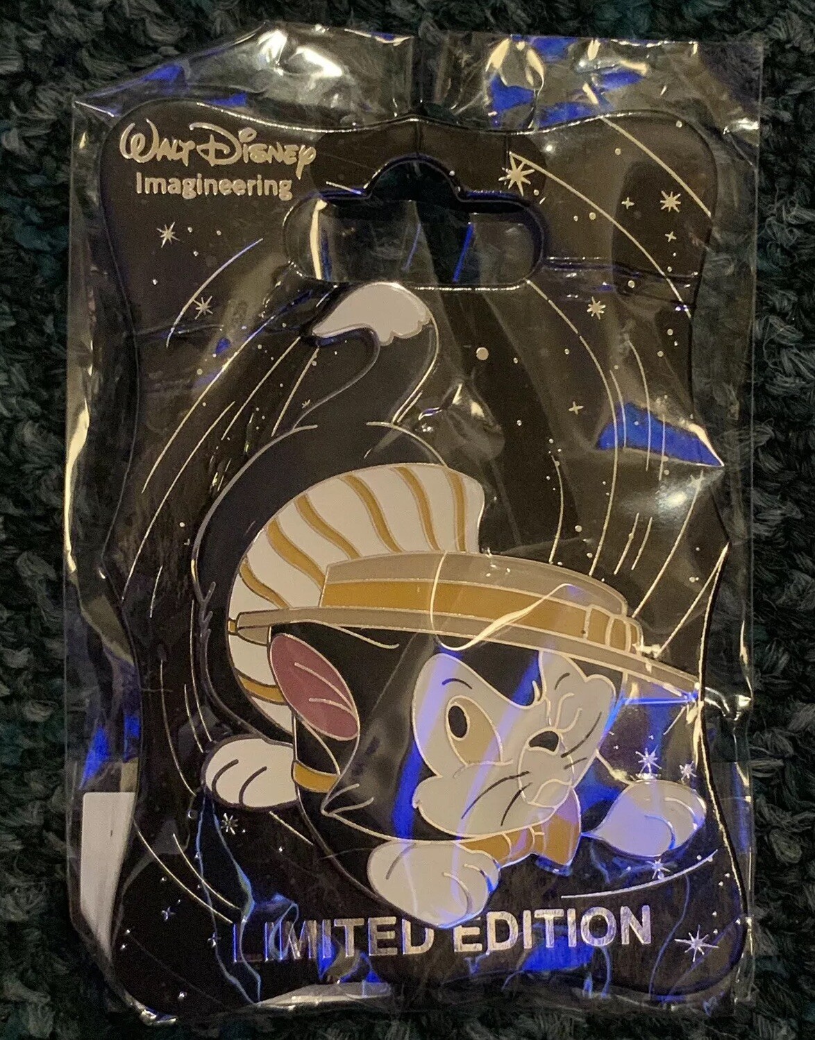DISNEY PIN FIGARO FROM PINOCCHIO DAPPER CATS SERIES WDI LE 250 PINS ...