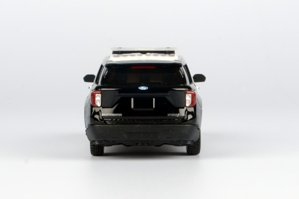 2022 FORD POLICE INTERCEPTOR UTILITY BLACK & WHITE 1/43 DIECAST ...