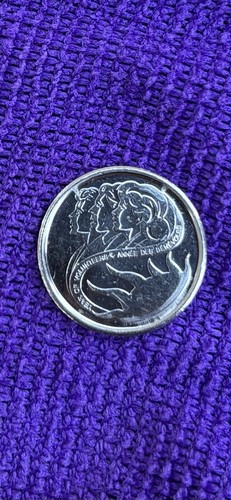 2001P Series Canada 10 Cents Year of Volunteers Dime Canadian Coin ...