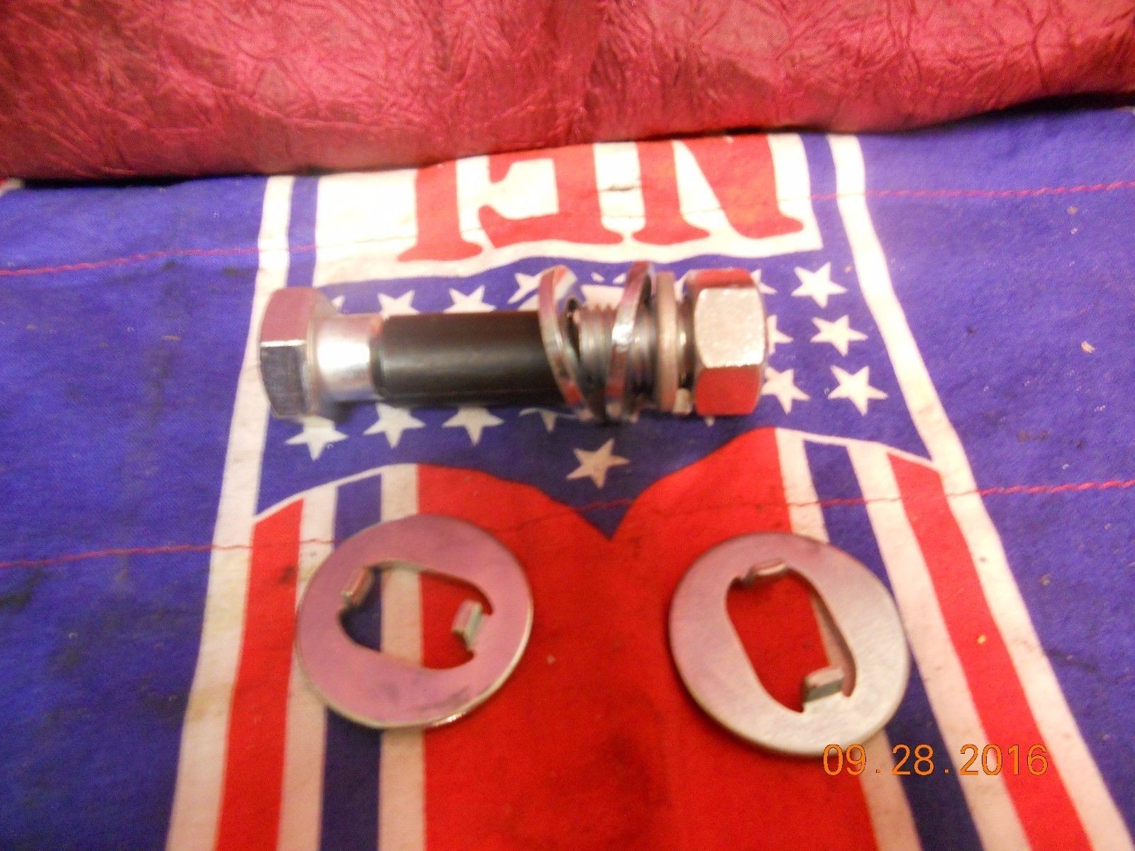 MOOG K928 Caster/Camber Adjusting Kit | eBay