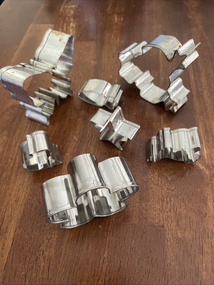 Vintage Metal Cookie Cutters Butterfly Frog Flower Bunny Duck Star ...