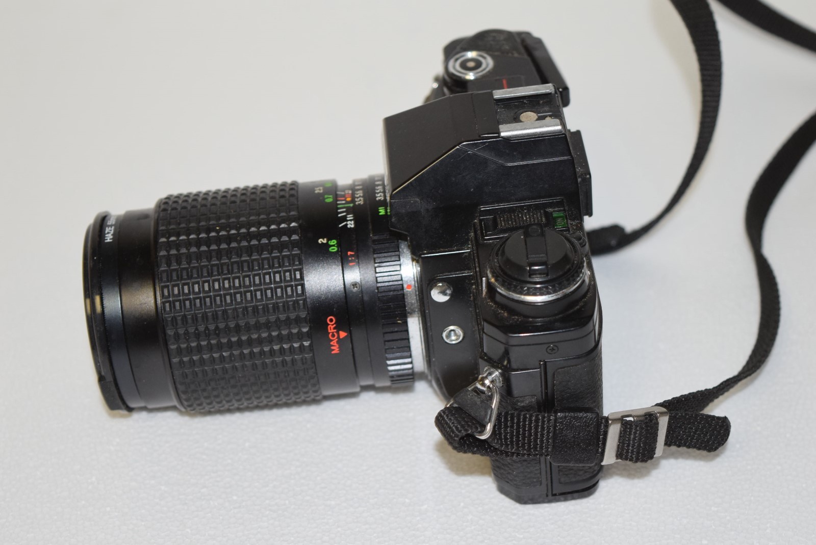 Minolta X-7A SLR 35mm Camera with Sakar 35-75mm Zoom / Macro 1:3.5-4.8 ...