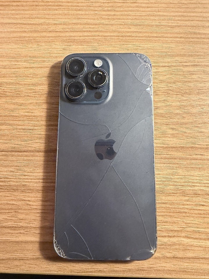 iPhone 15 Pro Max 256GB Blue Titanium – Unlocked – Cracked Back – 88% ...