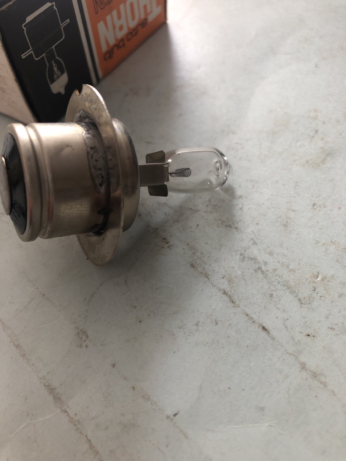 L459 24V 70w HALOGEN BPF P36s PREFOCUS H,LAMP BULB THORN CLASSIC COM ...