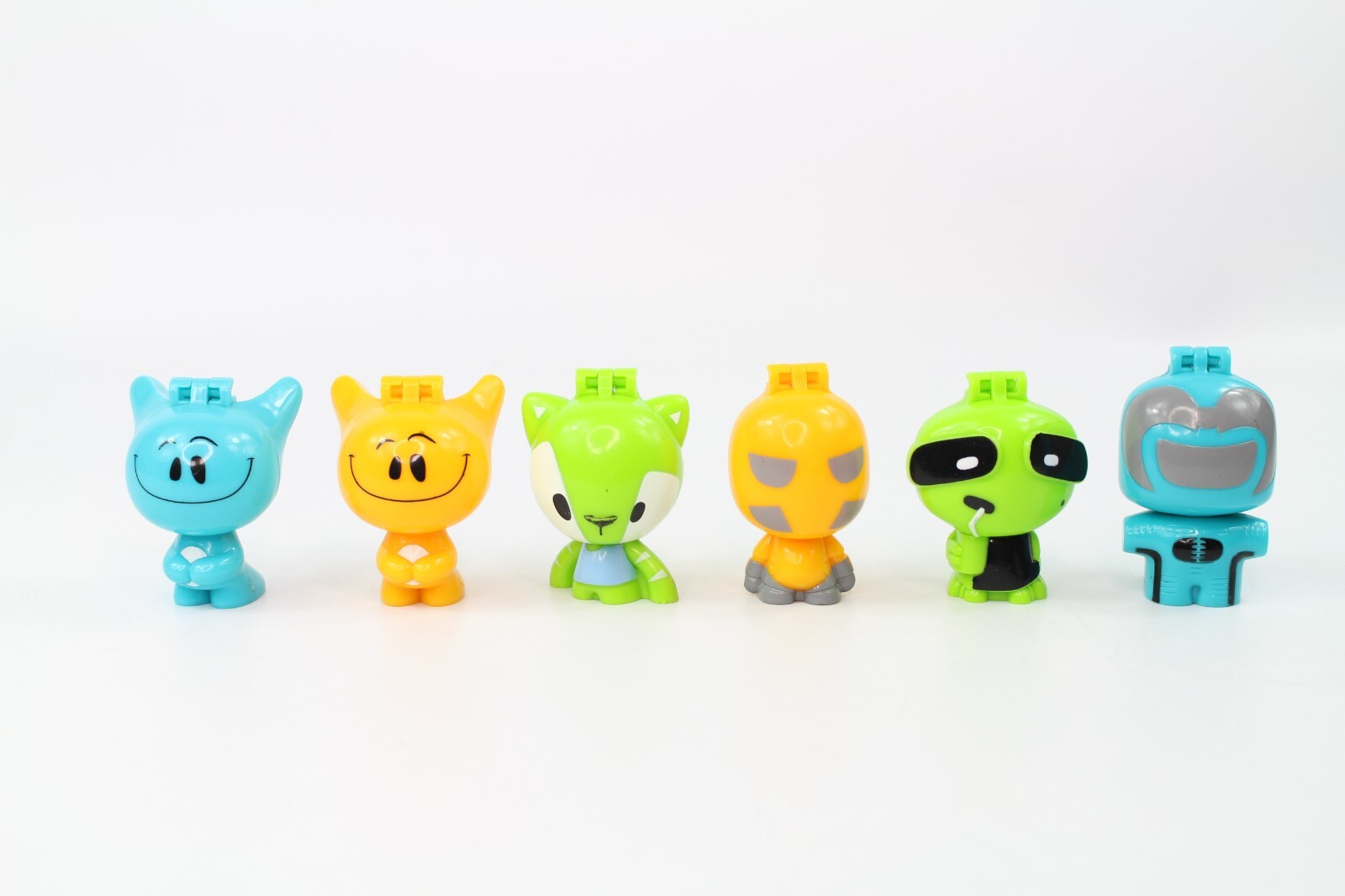 Gogos Crazy Bones Mega Metropolis Figures Multi Listing - Mega & Mini ...
