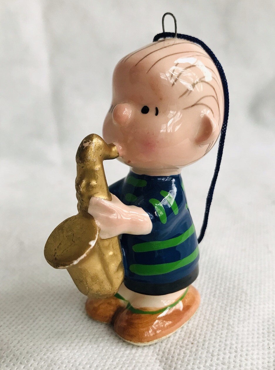 United Features Syndicate Peanuts Linus Playing Saxophone Ornament ...