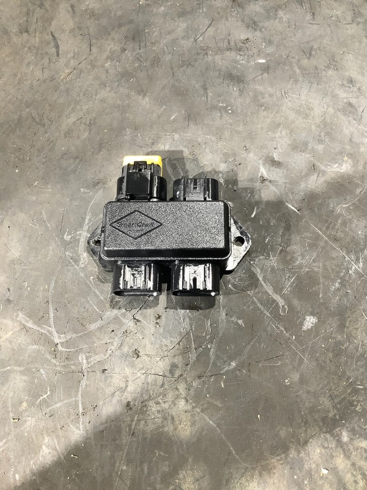 Mercury SmartCraft 4-Port Junction Box | eBay