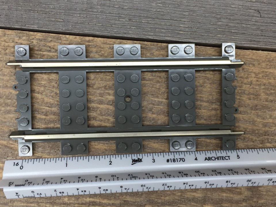 LEGO 9V Train Tracks in Dark Gray (Select ONE) curved or strait 4520 ...