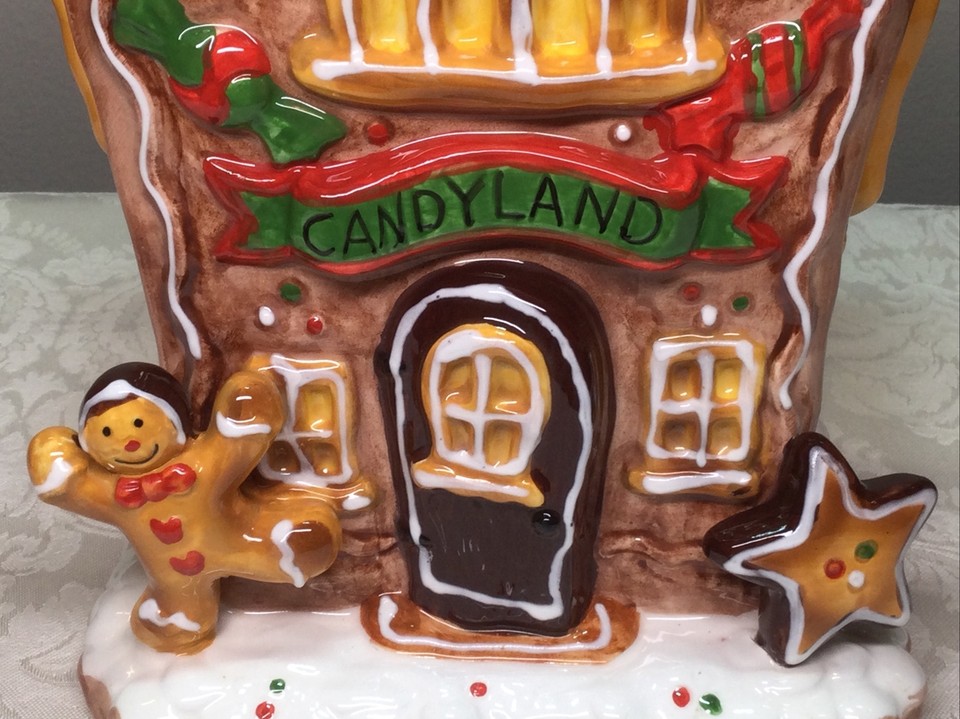 Vintage CANDYLAND Candy Cane Gingerbread House Large Ceramic Cookie Jar ...